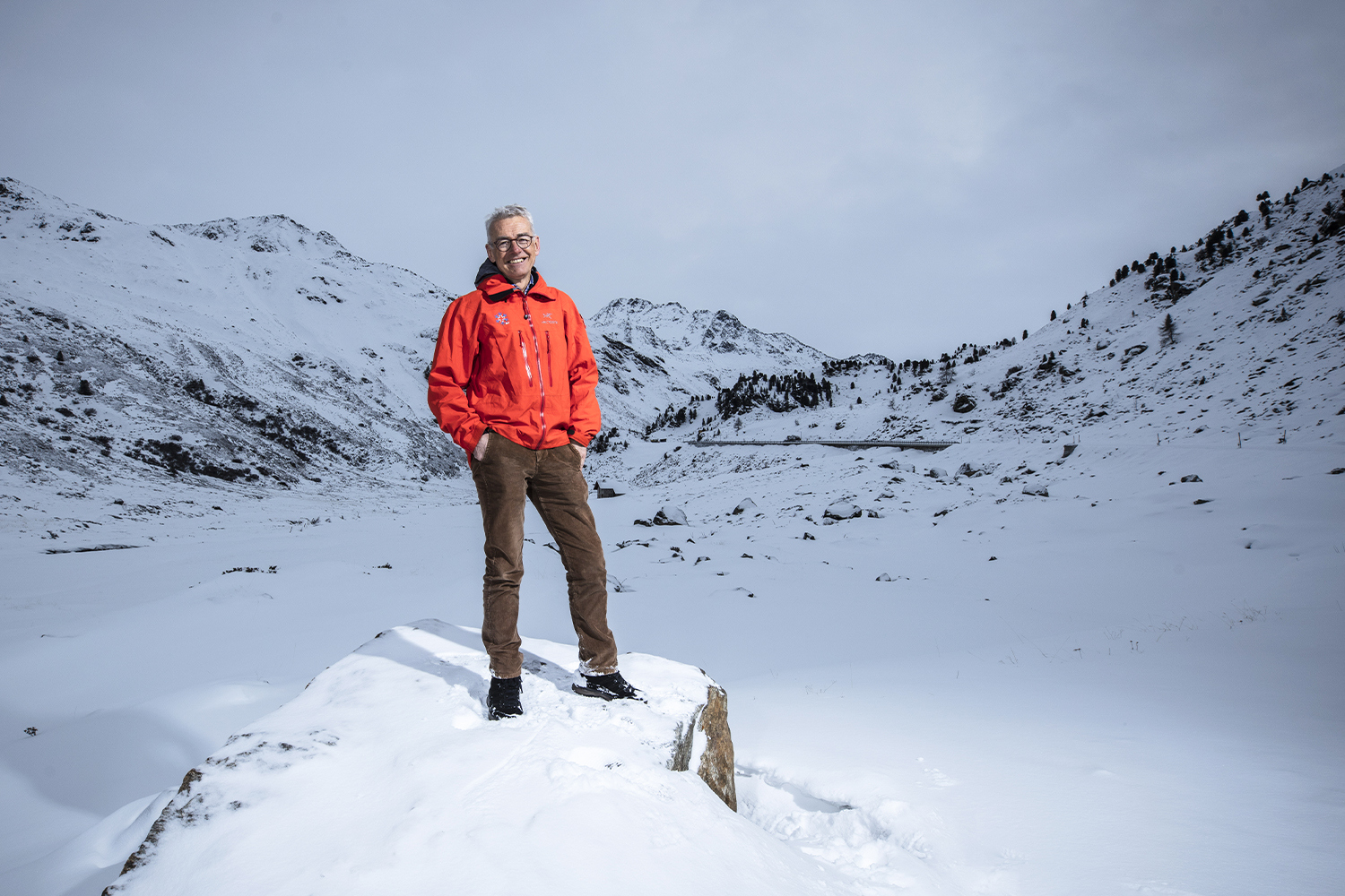 «Schnee macht glücklich.» - SLF-Leiter Jürg Schweizer im Interview ...